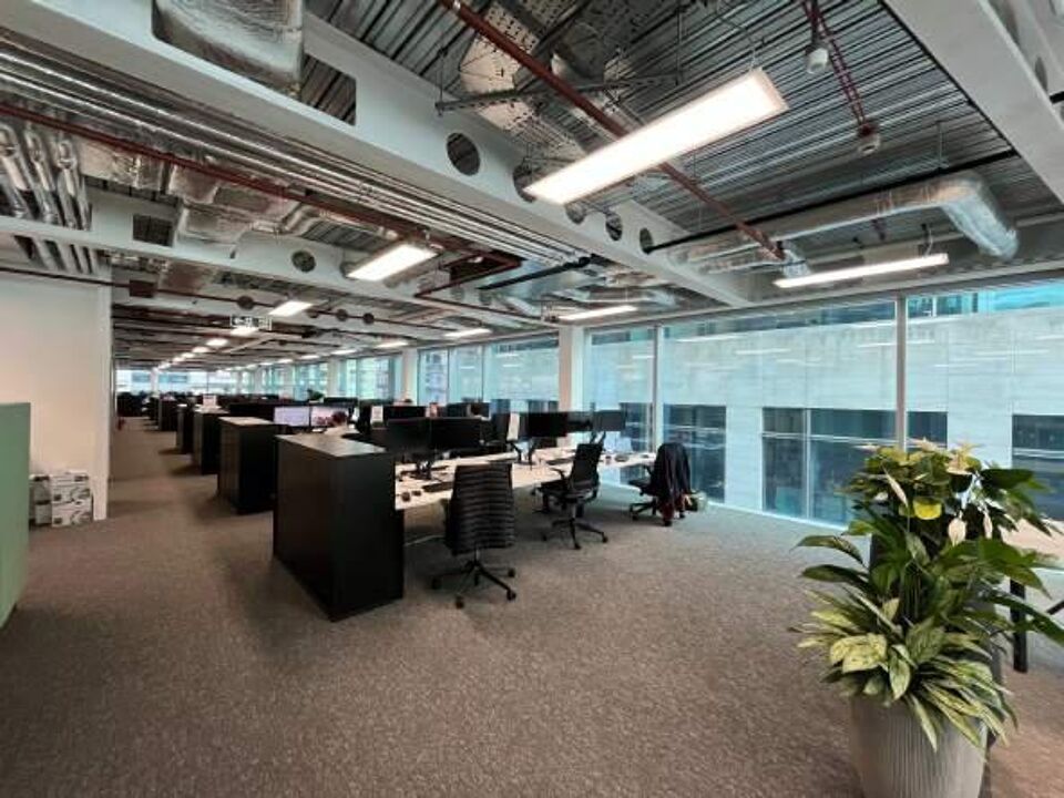 Serviced Office Farringdon Street, London, EC4A 4AB – Knight Frank