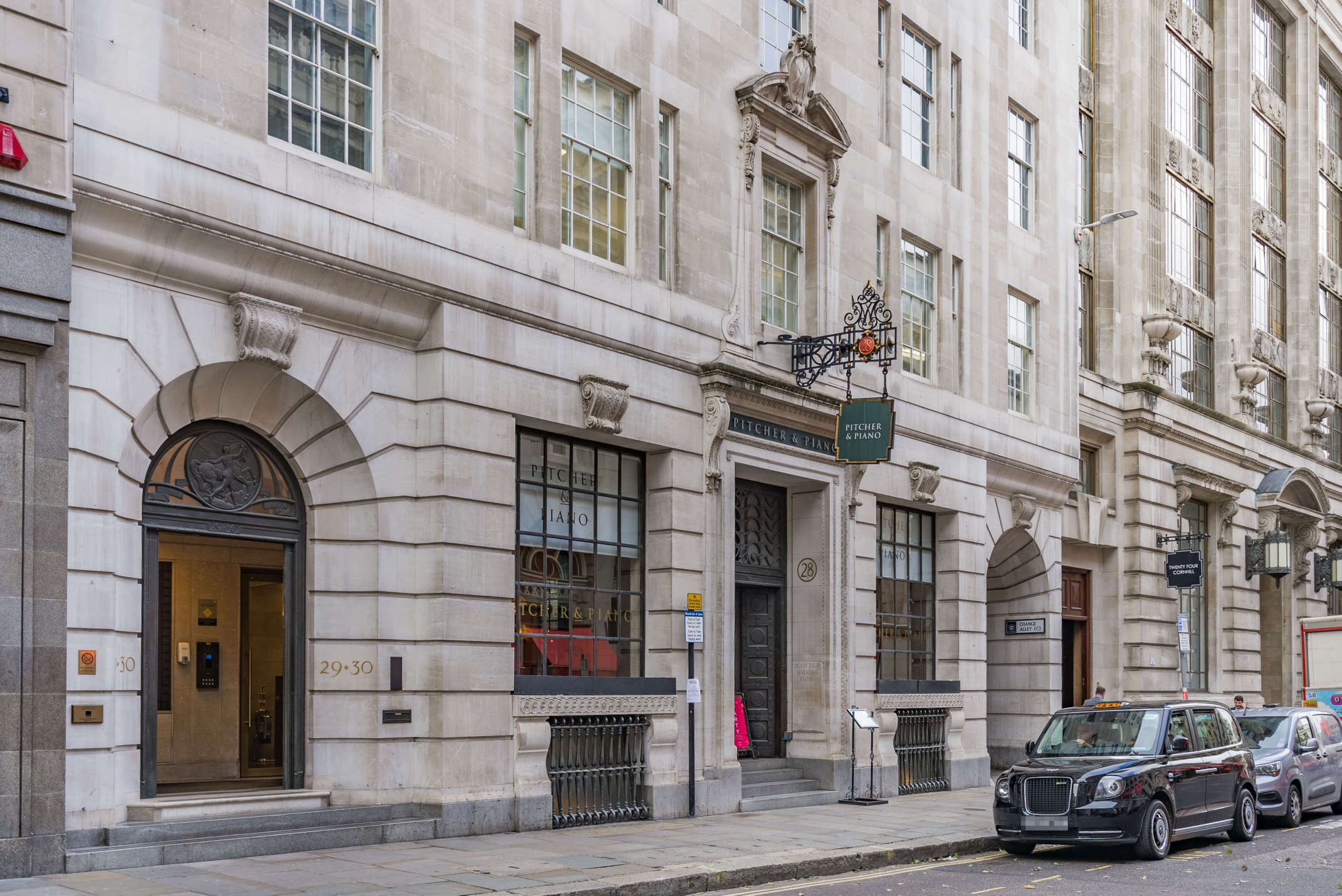Serviced Office Cornhill, London, EC3V 3ND – Knight Frank