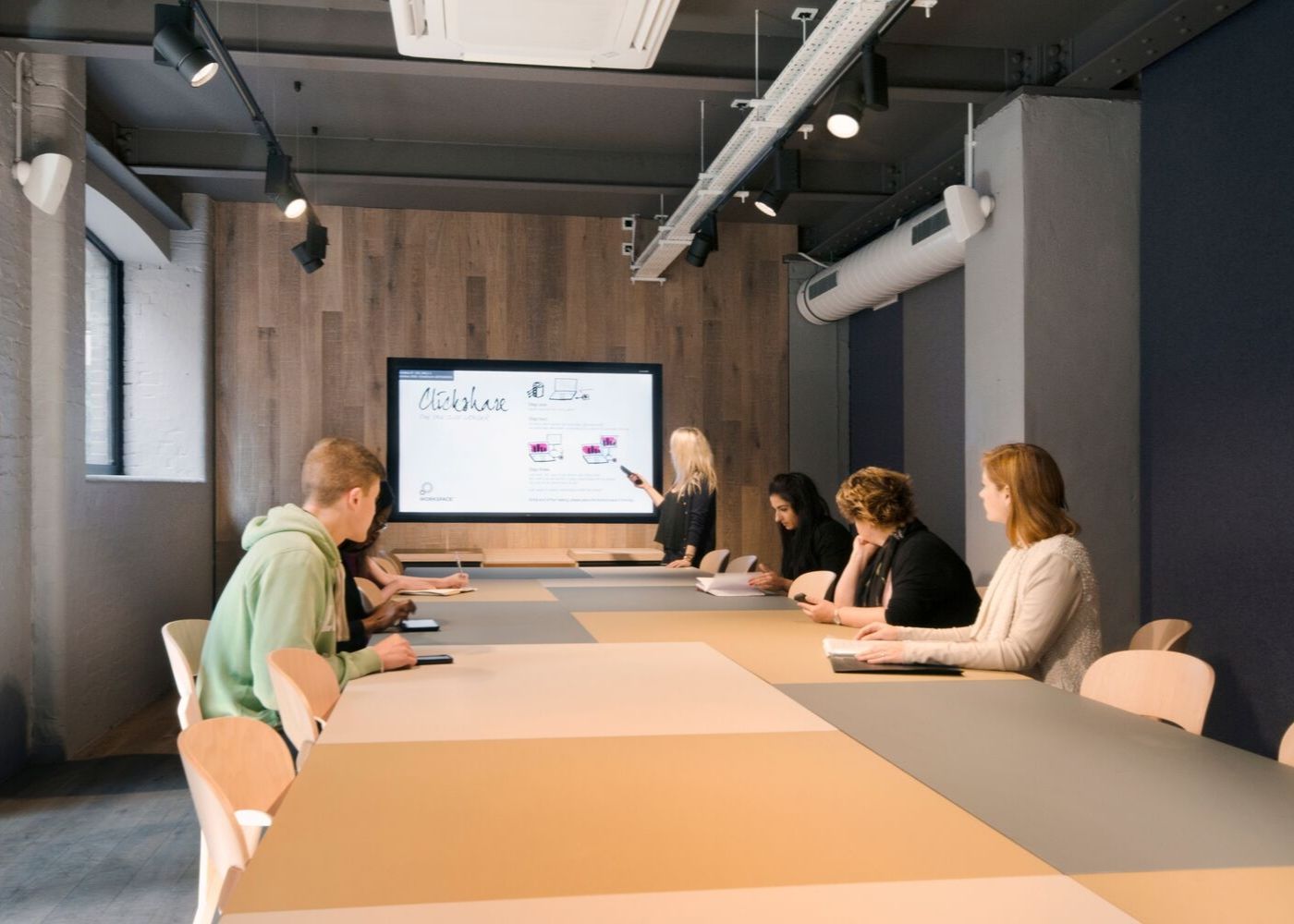 Serviced Office 1 - 2 Hatfields, London, SE1 9PG – Knight Frank