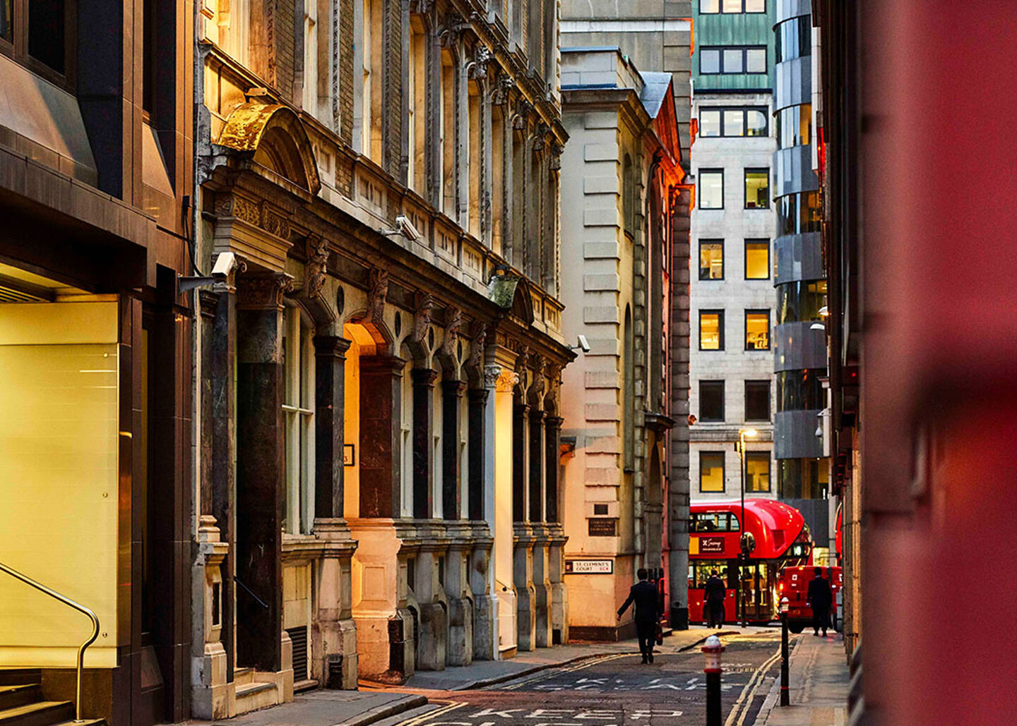 Serviced Office 27 Clement's Lane, London, EC4N 7AE – Knight Frank