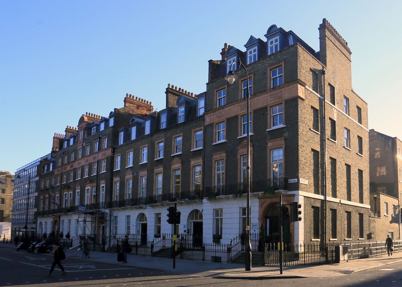 Serviced Office 44 Russell Square, London, WC1B 4JP – Knight Frank