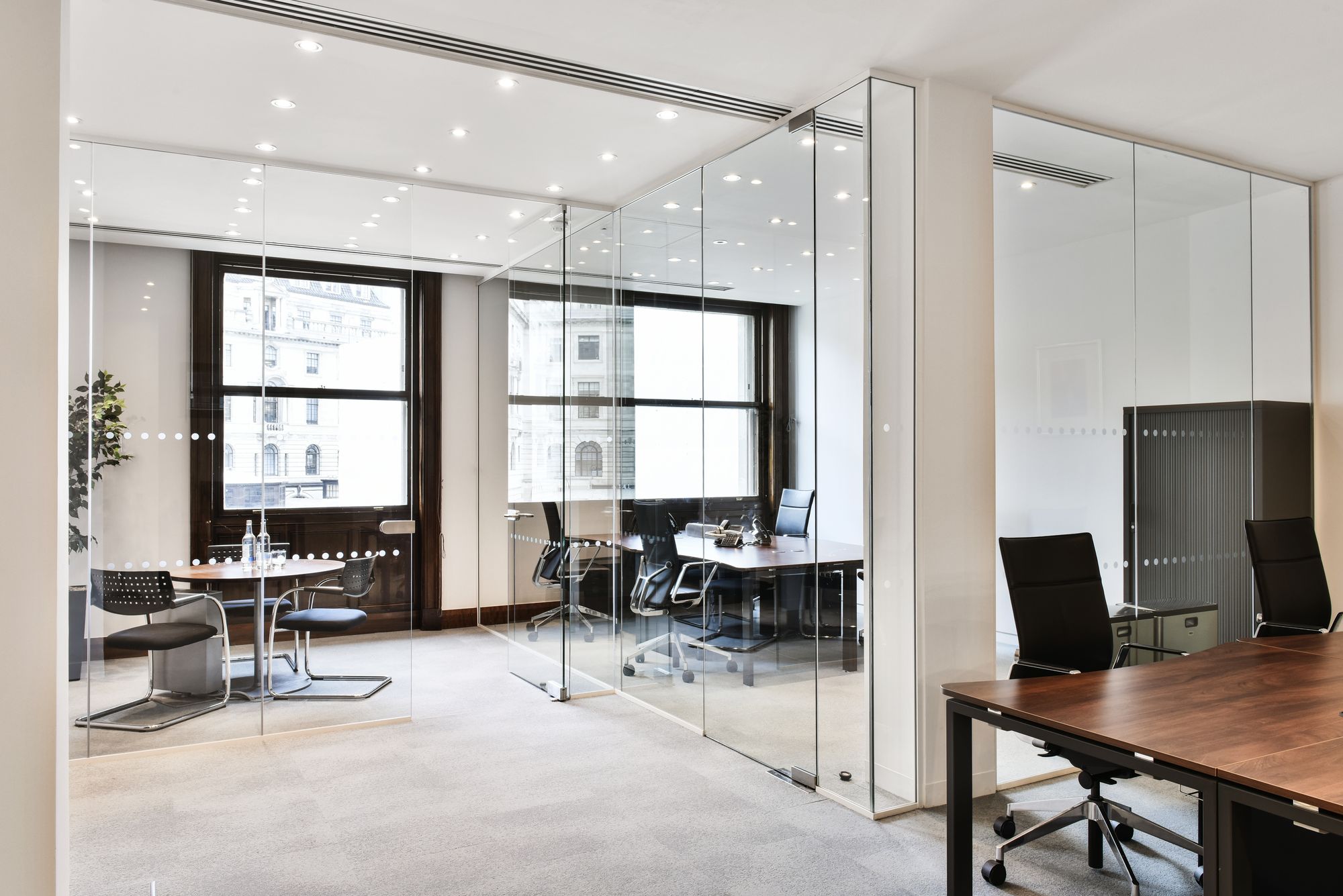 Serviced Office Cornhill, London, EC3V 3NR – Knight Frank