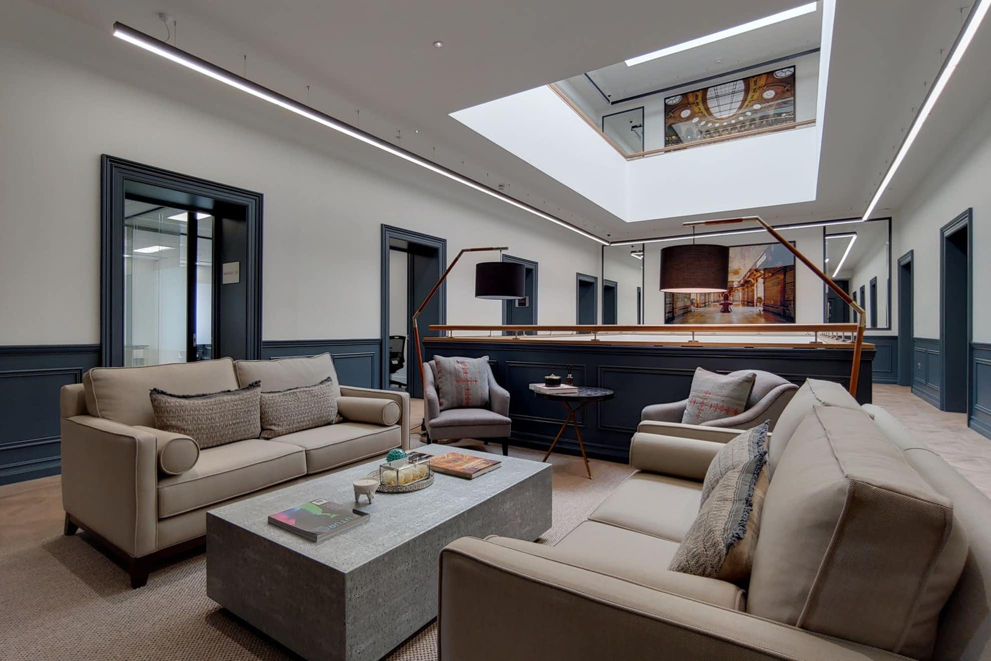 Serviced Office 70 Pall Mall, London, SW1Y 5ES – Knight Frank