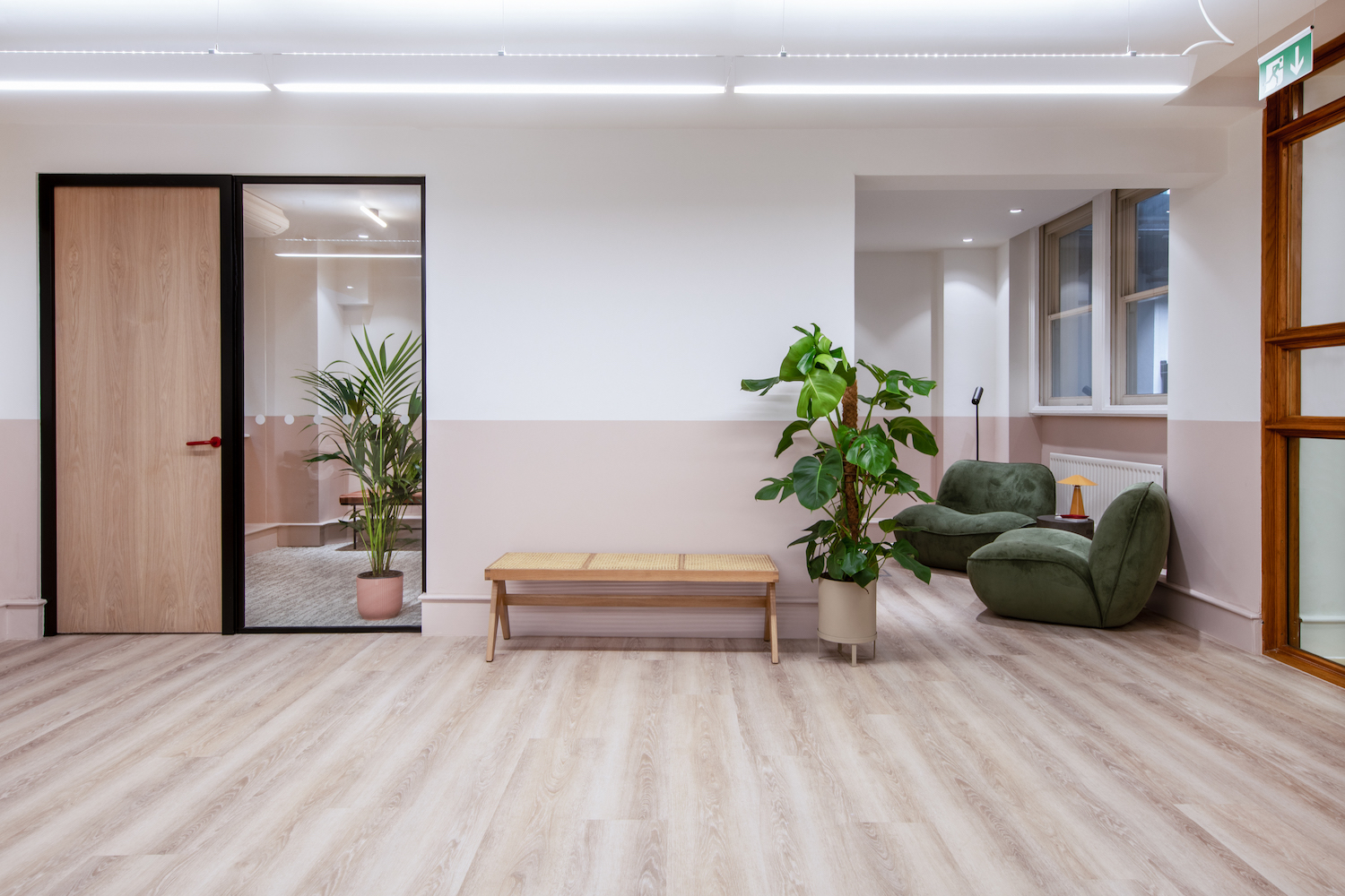 Serviced Office Broadwick Street Carnaby, London, W1F 9QW – Knight Frank