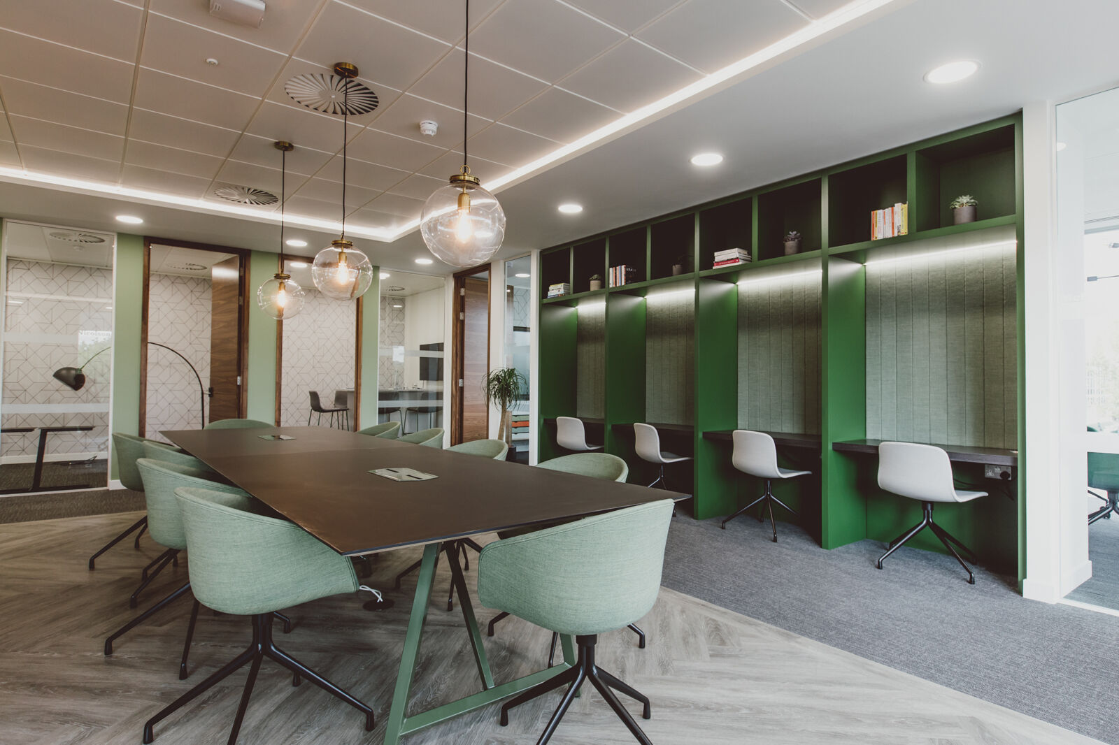 Serviced Office 4 Longwalk, Uxbridge, UB11 1FE – Knight Frank