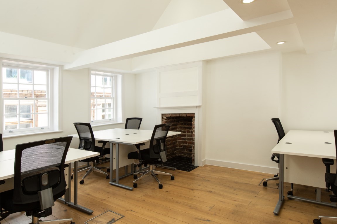 Serviced Office 80 Berwick Street, London, W1F 8TU – Knight Frank