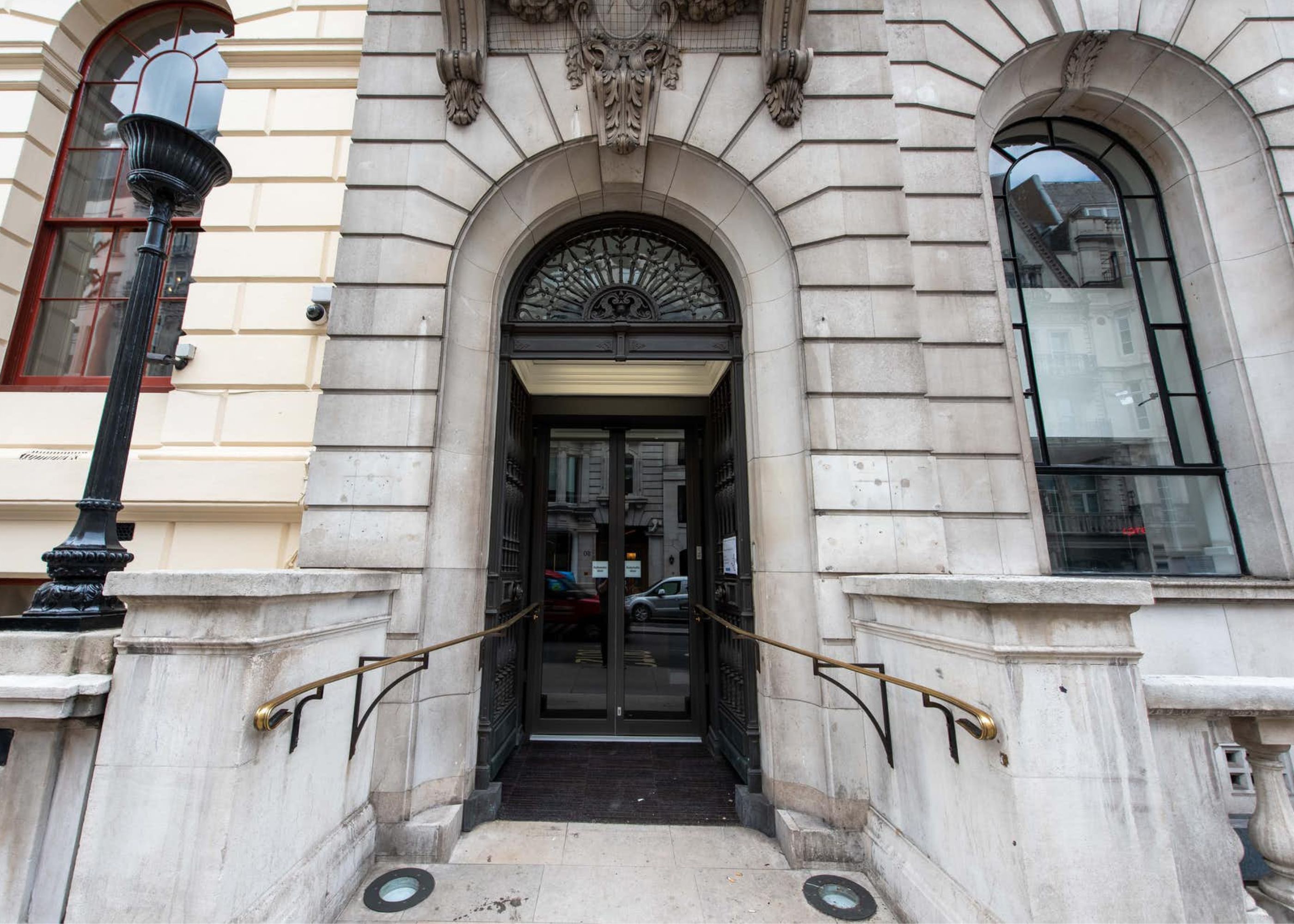 Serviced Office 70 Pall Mall, London, SW1Y 5JG – Knight Frank