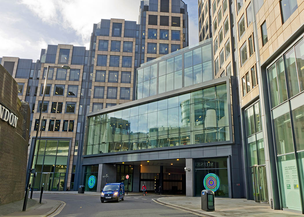 Serviced Office 200 Aldersgate, London, EC1A 4HD – Knight Frank