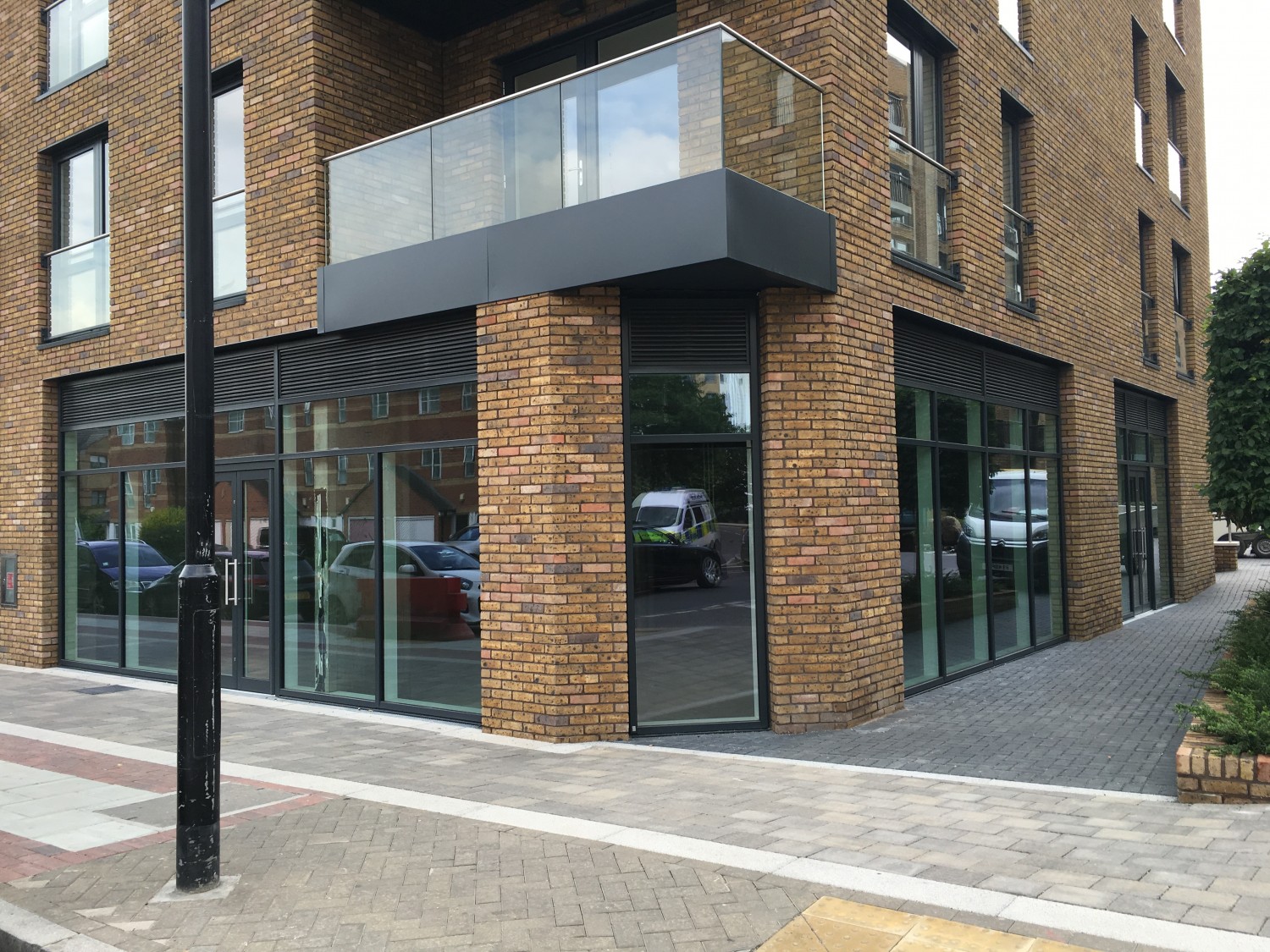 Serviced Office Plough Way, London, SE16 7FA – Knight Frank