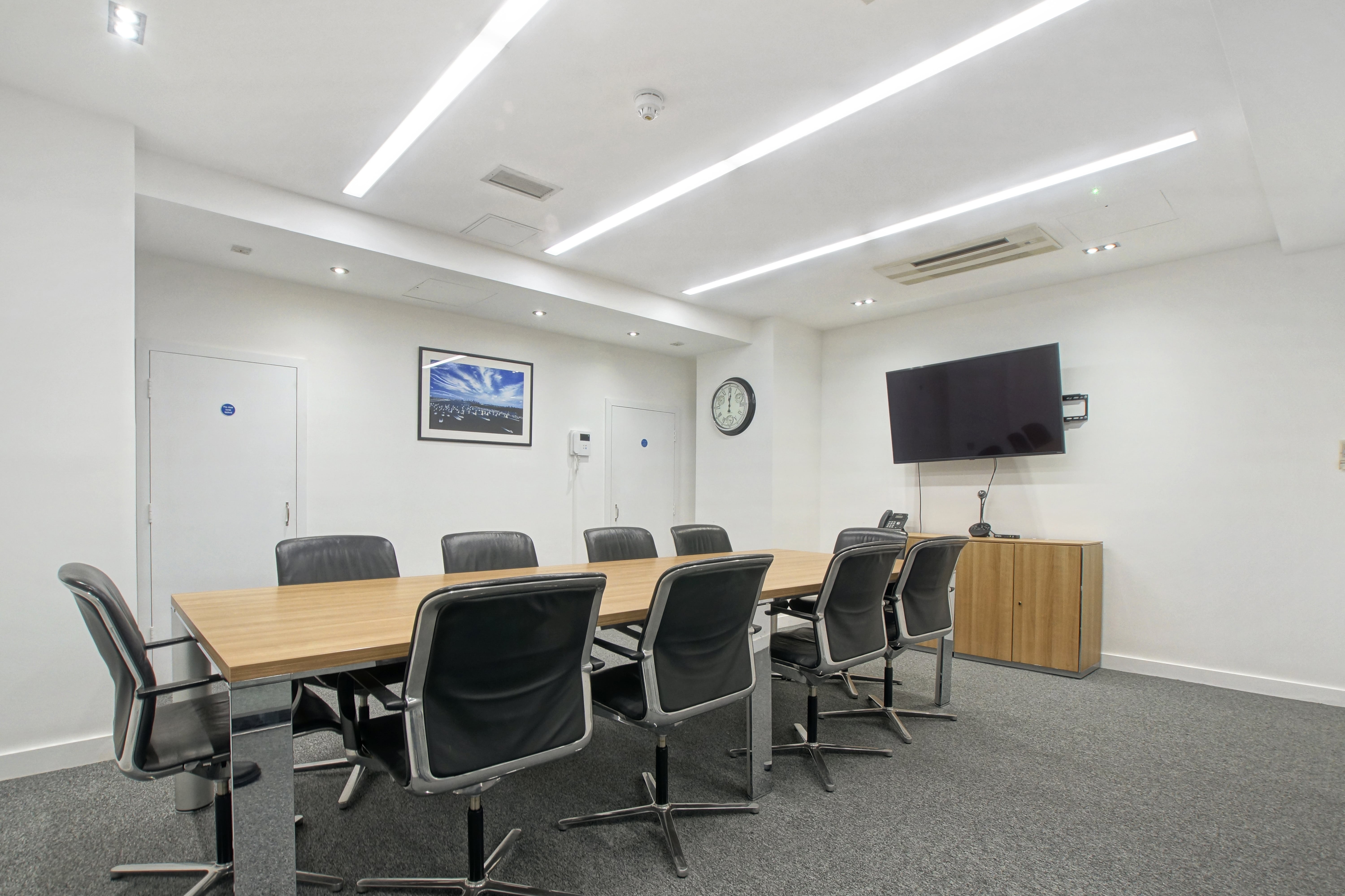 Serviced Office Saint Bride Street, London, EC4A 4AS – Knight Frank