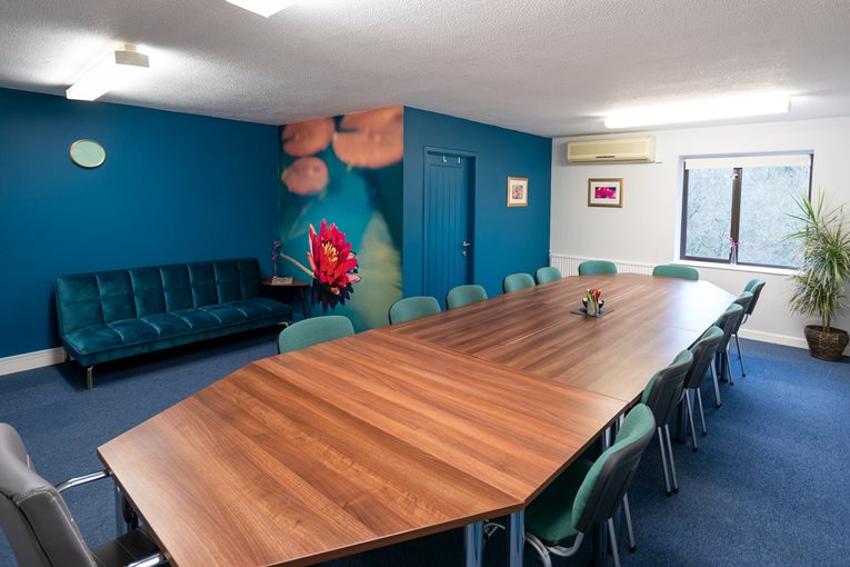 Serviced Office Cranborne Road, Potters Bar, EN6 3DQ – Knight Frank