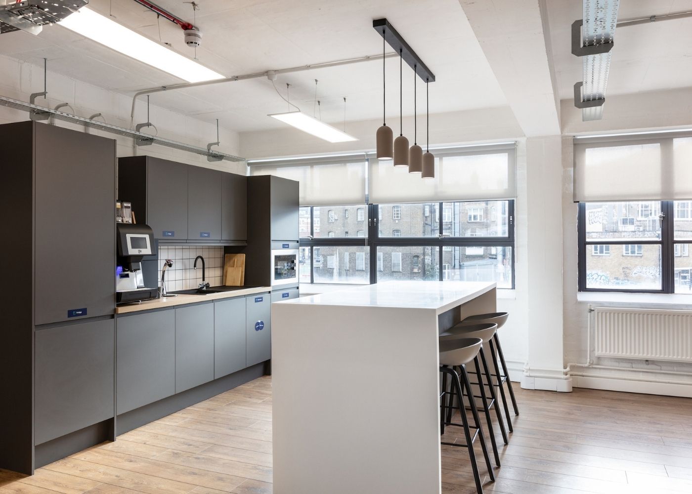 Serviced Office 67-69 Cowcross Street, London, EC1M 6BP – Knight Frank