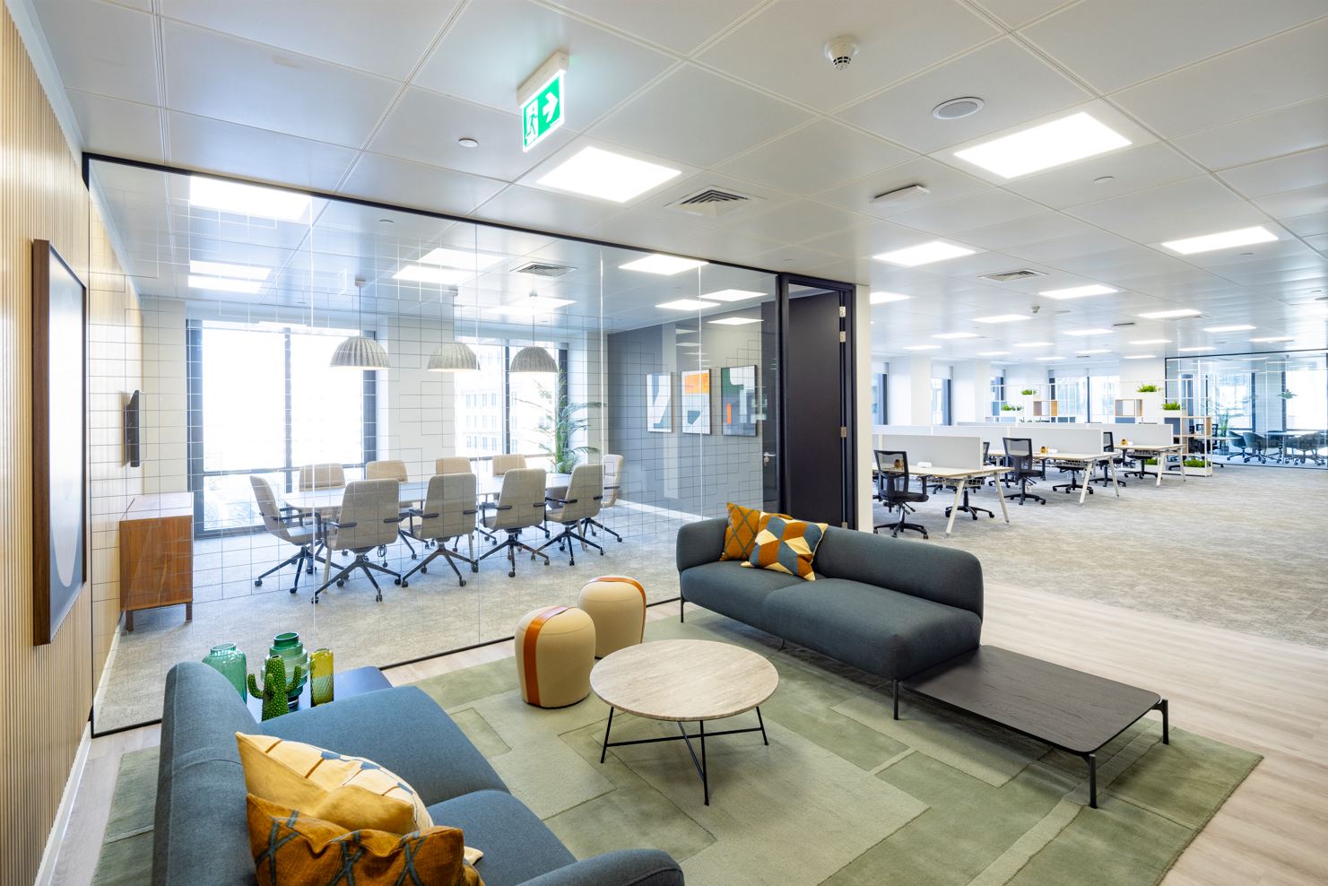 Serviced Office Canada Square, London, E14 5AB – Knight Frank