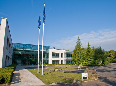 Serviced Office 3000 Hillswood Drive Hillswood Business Park, Chertsey ...