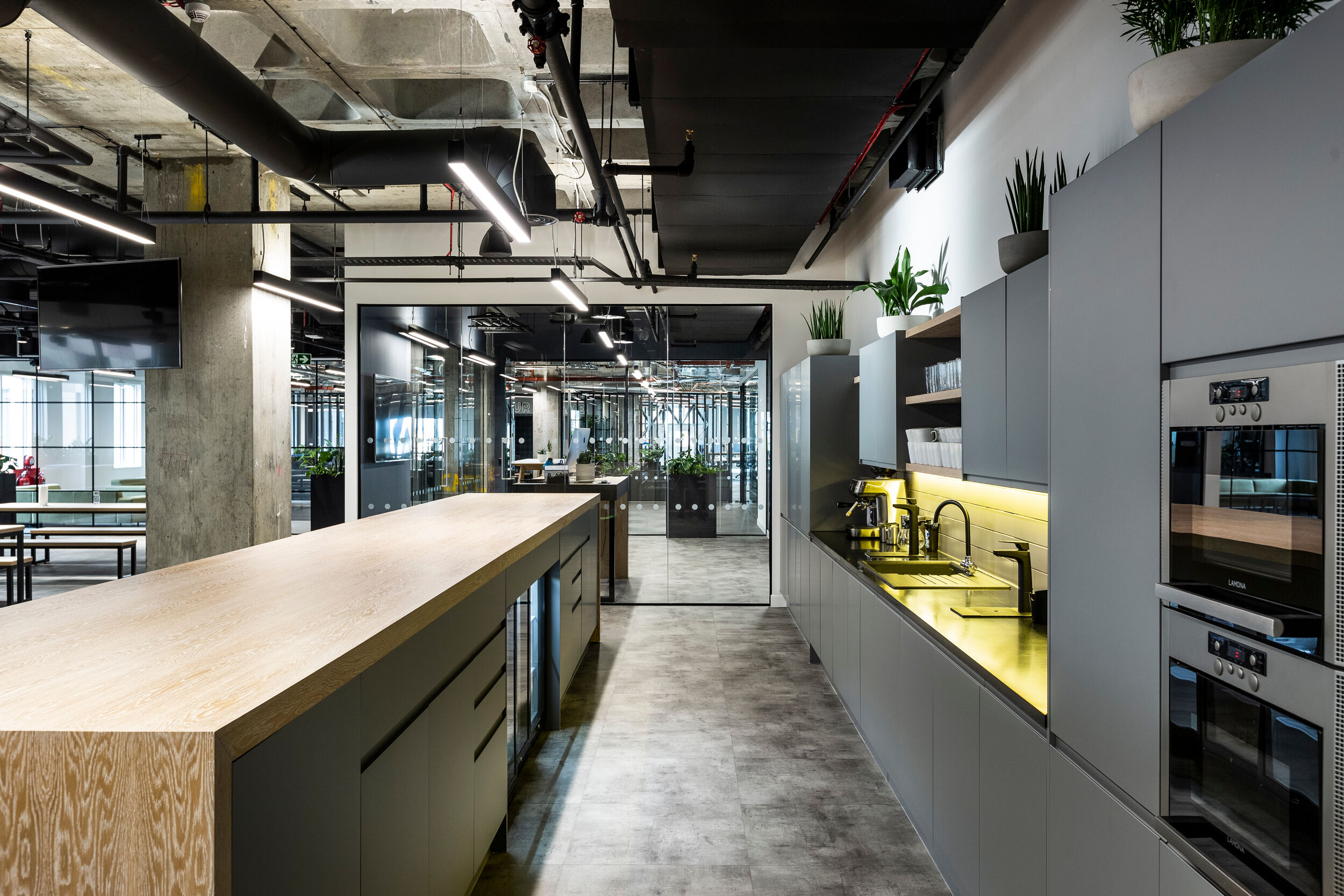 Serviced Office Westferry Circus, London, E14 4HD – Knight Frank