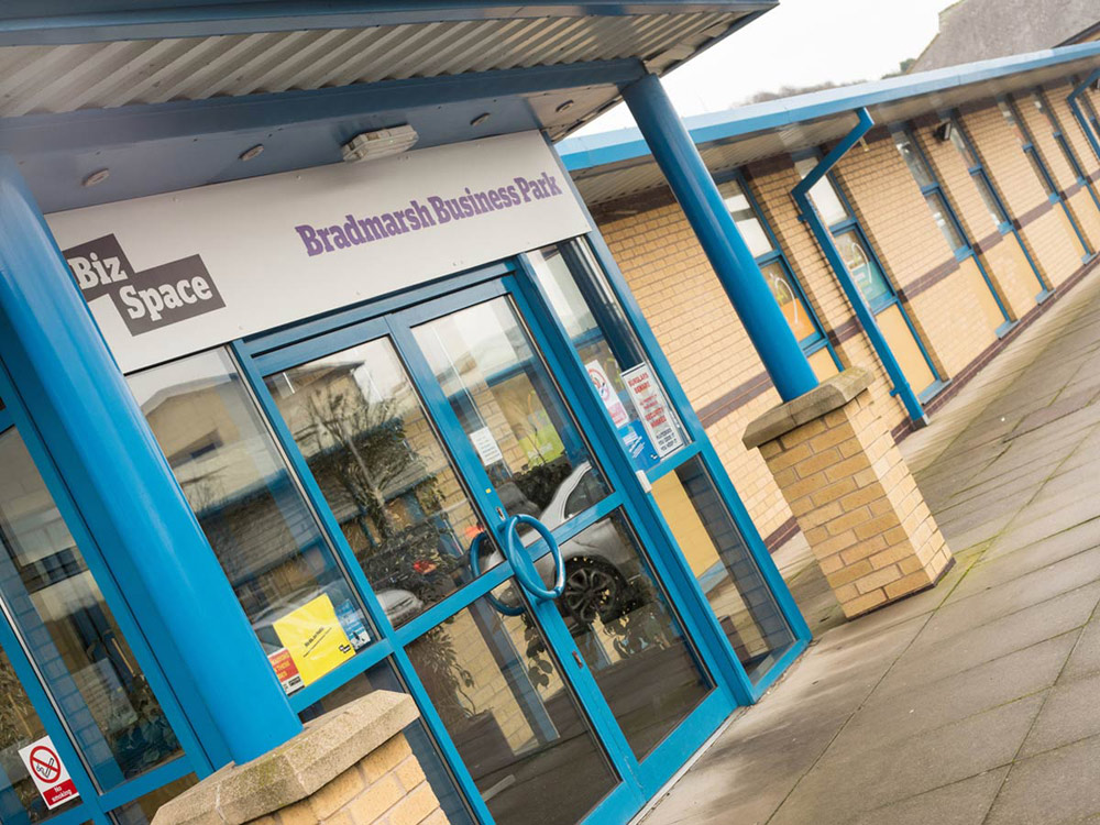 Serviced Office Bow Bridge Close Bradmarsh Business Park, Rotherham ...