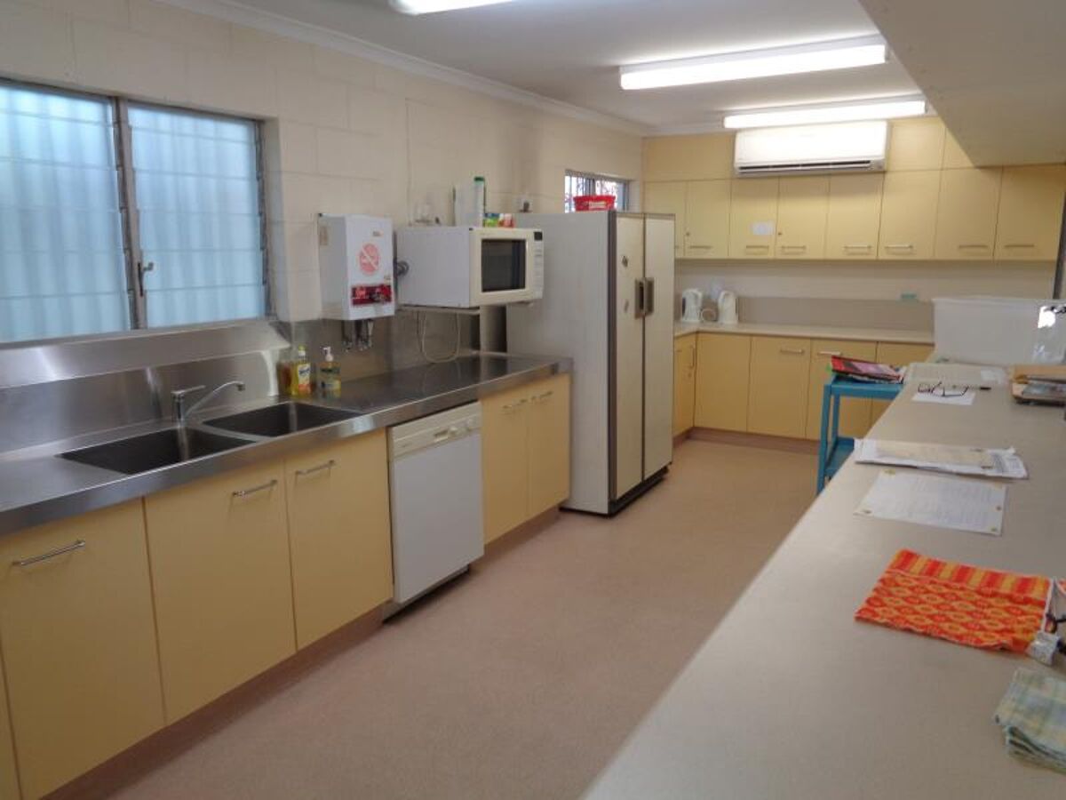 Office to rent in 264 Grafton Street, CAIRNS NORTH, QLD 4870 - 110801 ...