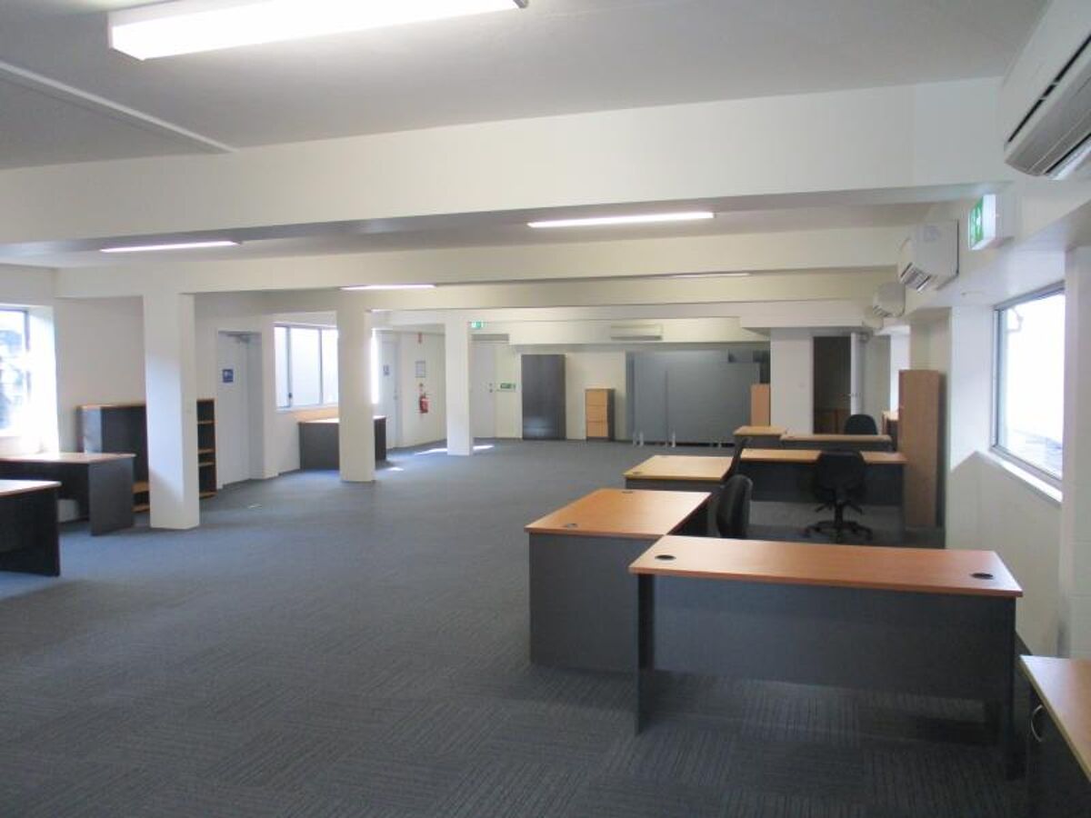 Office to rent in 152 Grafton Street, CAIRNS CITY, QLD 4870 - 110819 ...