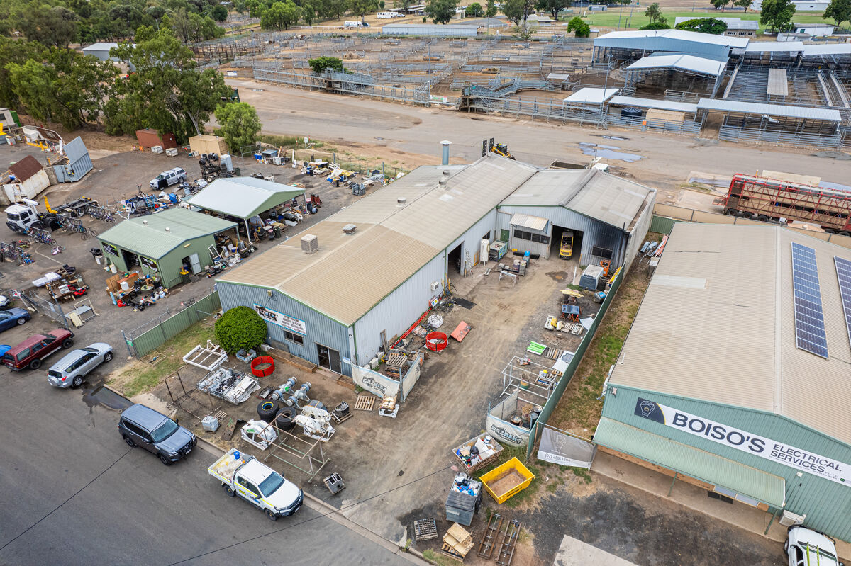 Industrial for sale in 12 Glasson Street, Emerald, QLD 4720 - 110969 ...