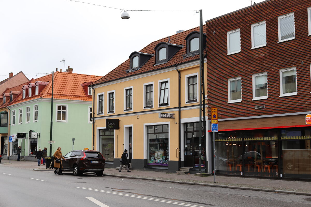Other Commercial Property to rent in Linnégatan 29 - 11214759243 ...