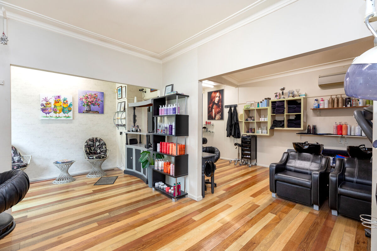 Retail for sale in 229 Goonoo Goonoo Road, Tamworth, NSW 2340 - 114175 ...