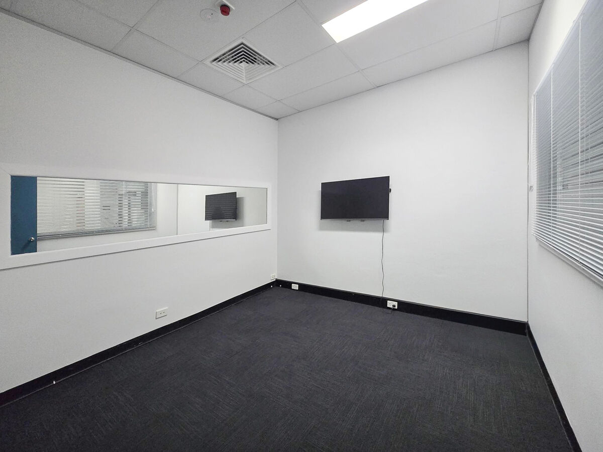 Office to rent in 127 Erina Street, Gosford, NSW 2250 - 115387 | Knight ...