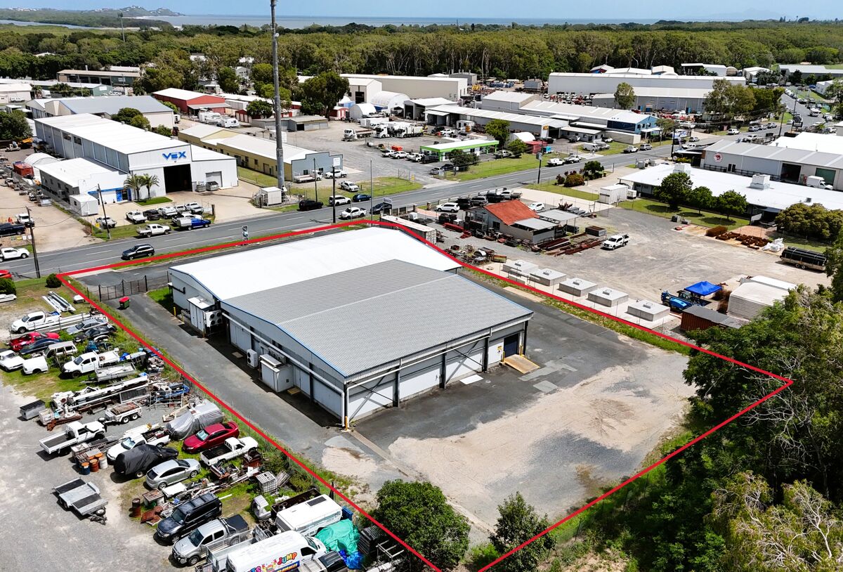 Industrial to rent in 14 David Muir Street, Slade Point, QLD 4740 ...