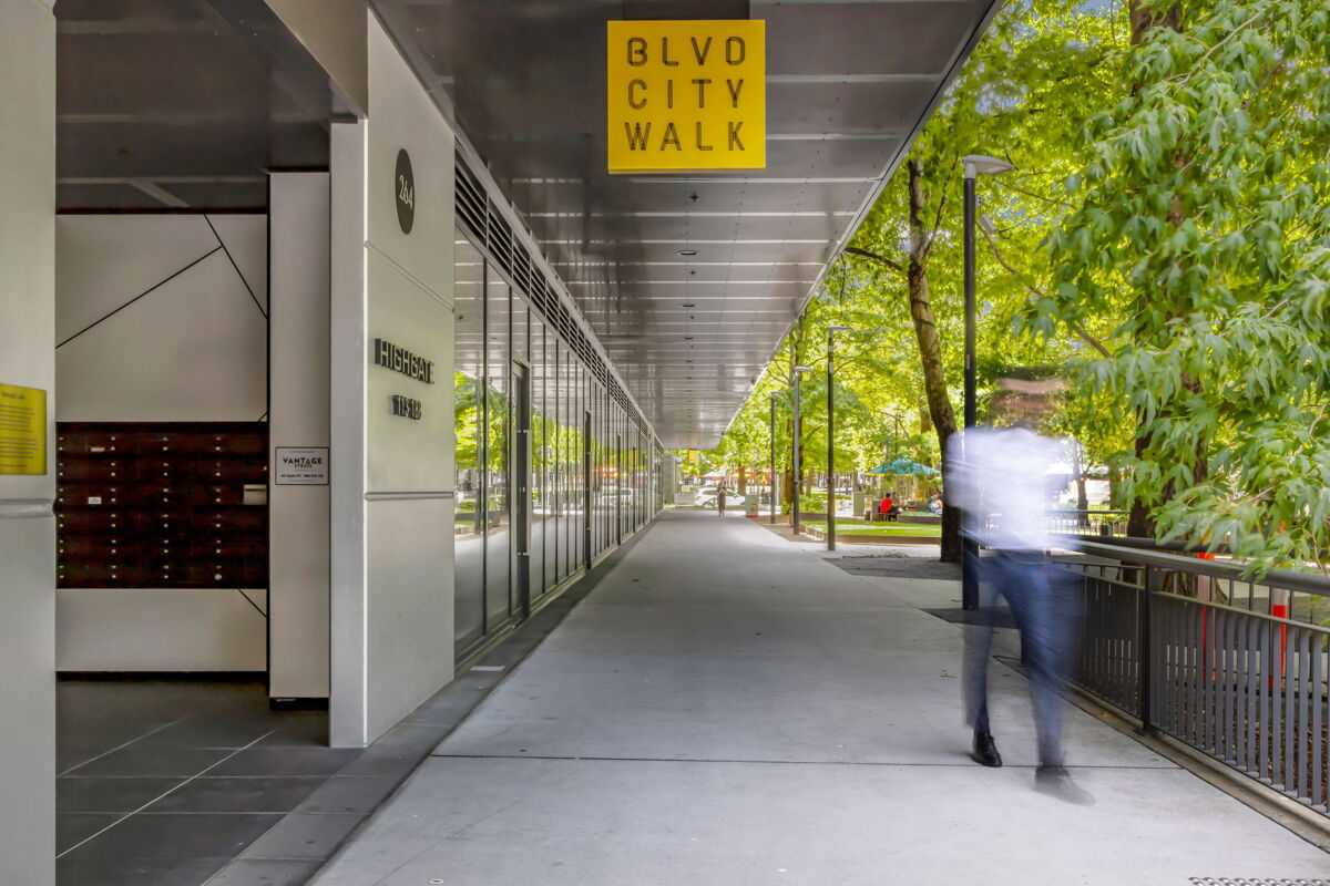 Retail to rent in BLVD, 20 Allara Street, City, ACT 2601 - 154976 ...