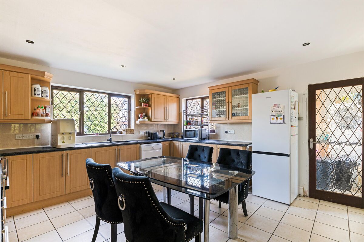 house for sale in Lowlands, Fishery Road, Maidenhead, Berkshire, SL6 ...