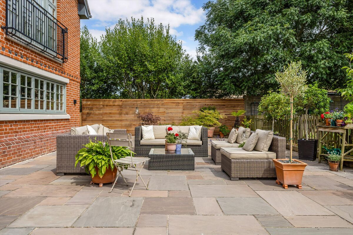 house for sale in Forest Road, Wokingham, Berkshire RG40 - asc012686090 ...