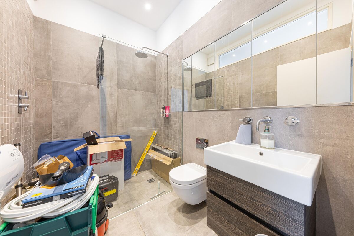 Mixed Use for sale in 4 Union Road, Stockwell, London, SW4 ...