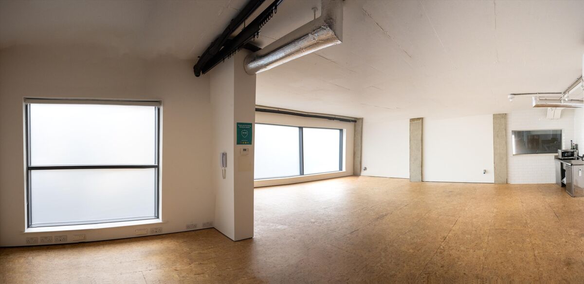 Mixed Use Property for sale in 4 Union Road, Stockwell, London, SW4 6JP ...