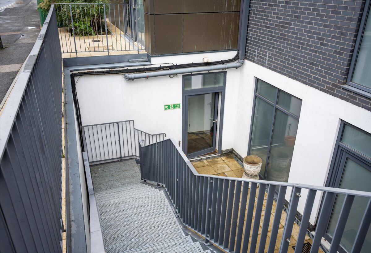 Mixed Use Property for sale in 4 Union Road, Stockwell, London, SW4 6JP ...