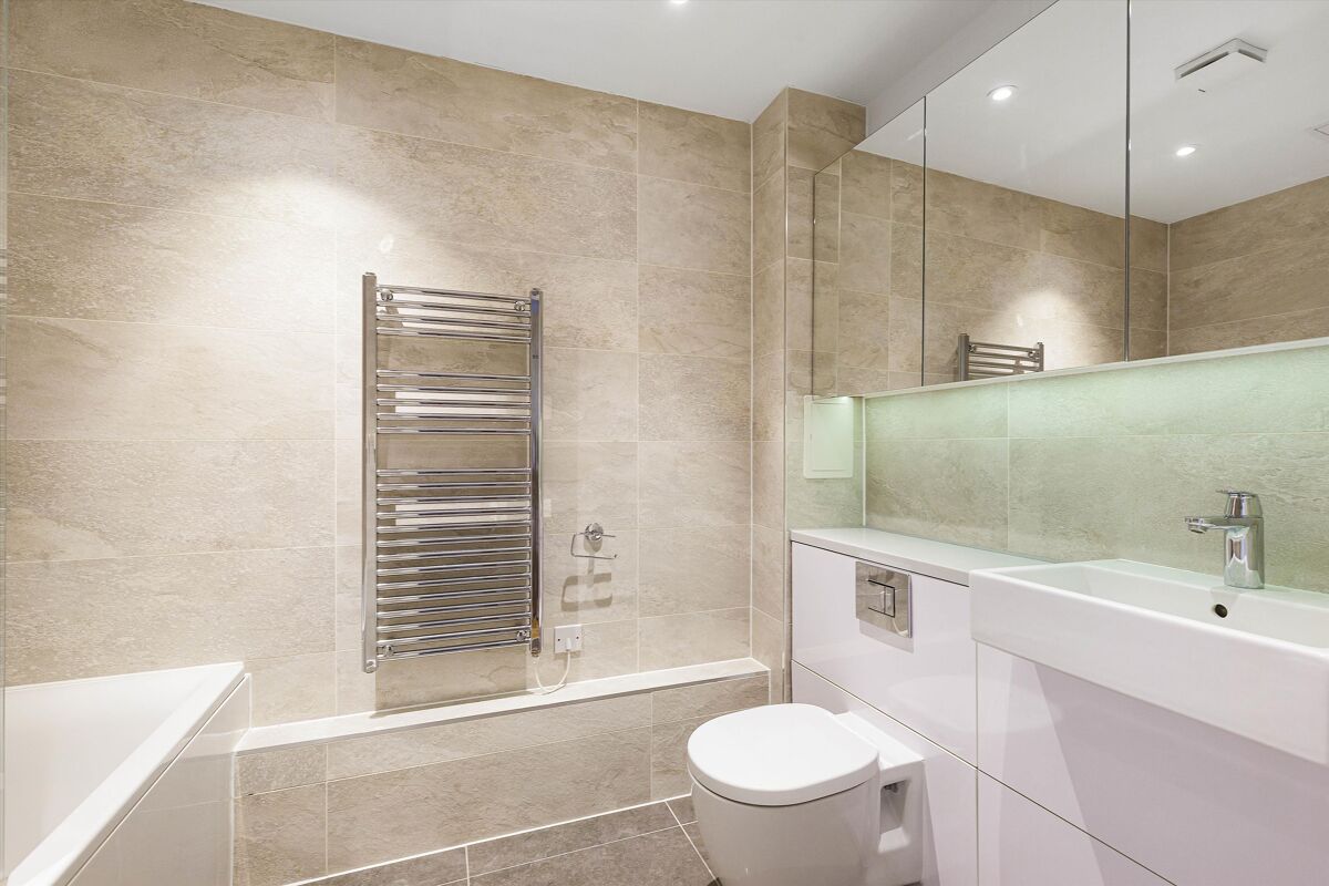 50 Sharp House, 91 Goldhawk Road, Shepherds Bush, London, W12 8DZ ...