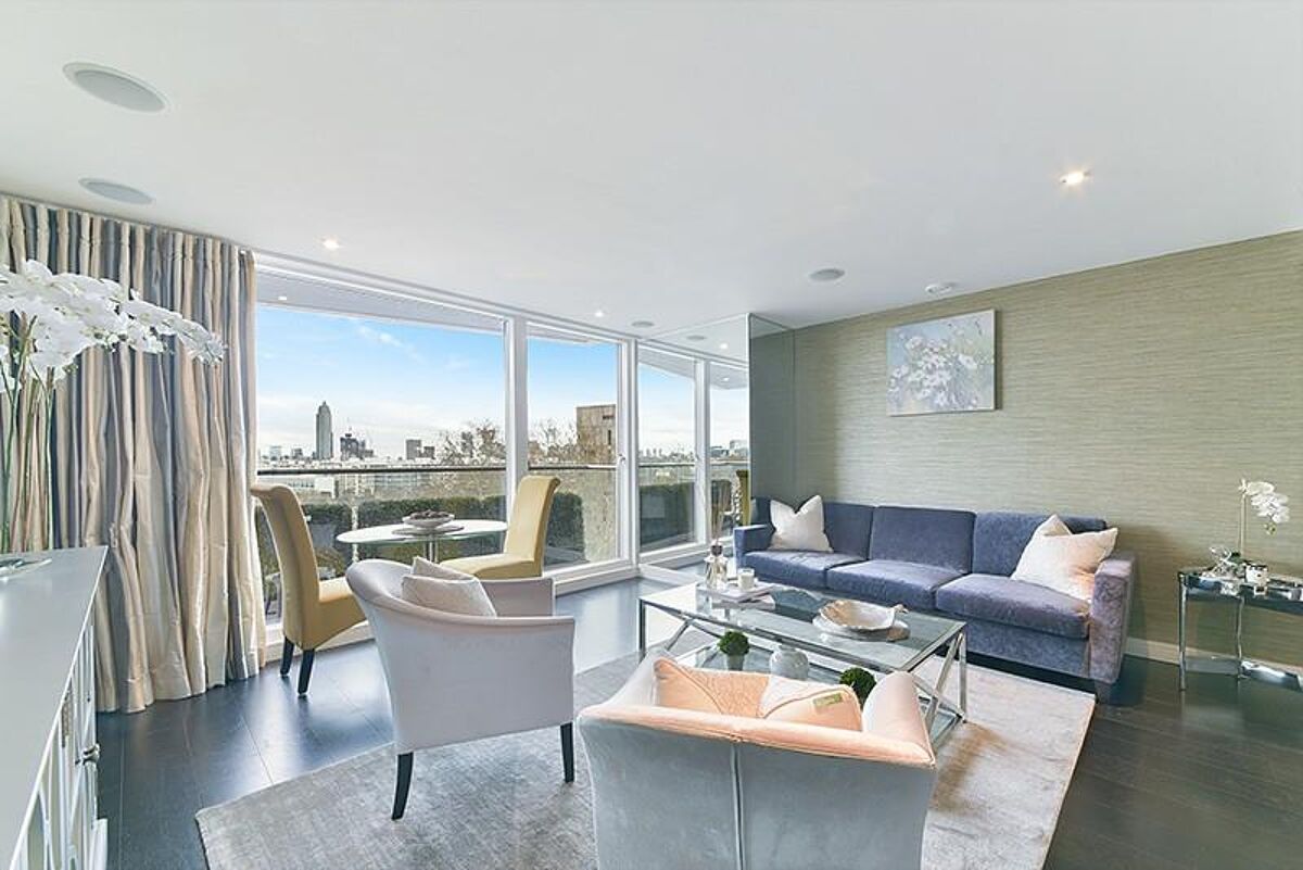 flat to rent in Caro Point, Grosvenor Waterside, 5 Gatliff Road ...