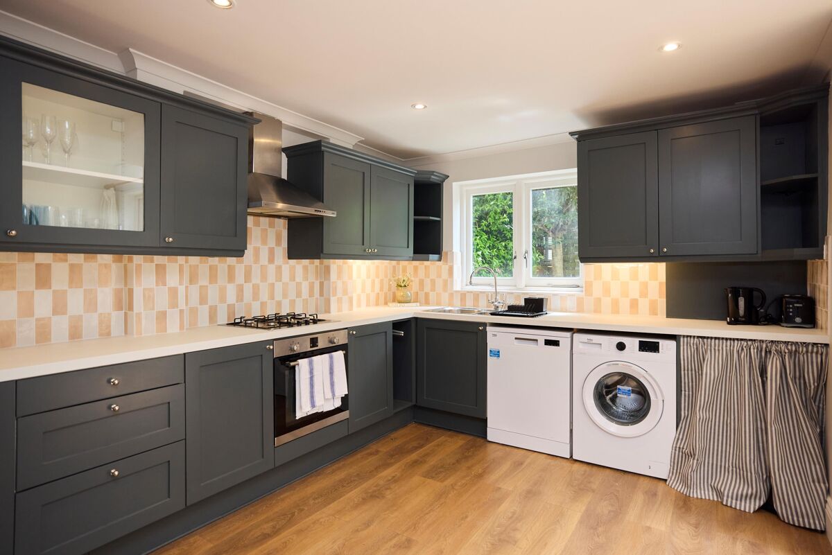 house to rent in Cabul Road, Battersea, SW11 - baq012599831 | Knight ...