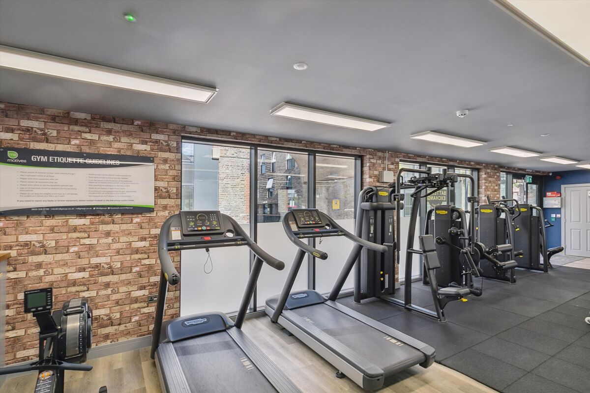 flat for sale in St. Josephs Street, London, SW8 - bat012202325 ...