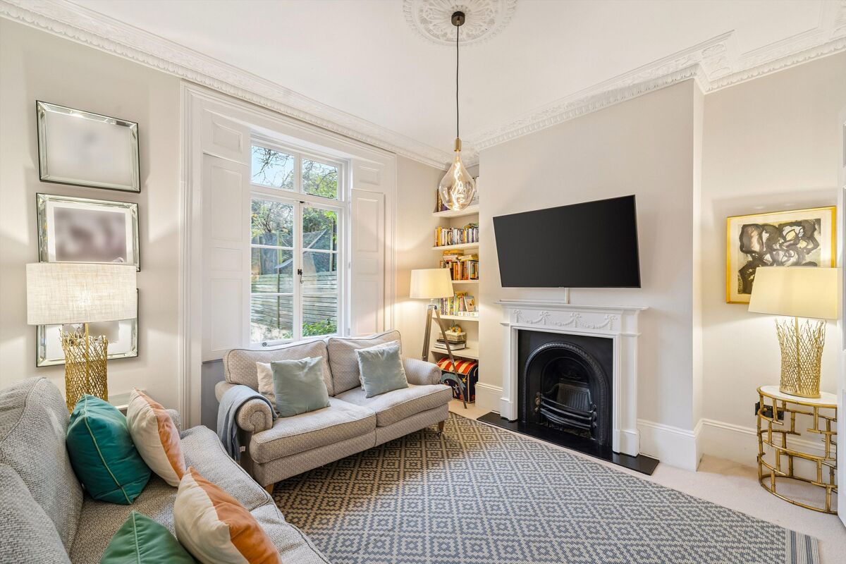 house for sale in Lorn Road, London, SW9 - bat012519928 | Knight Frank ...