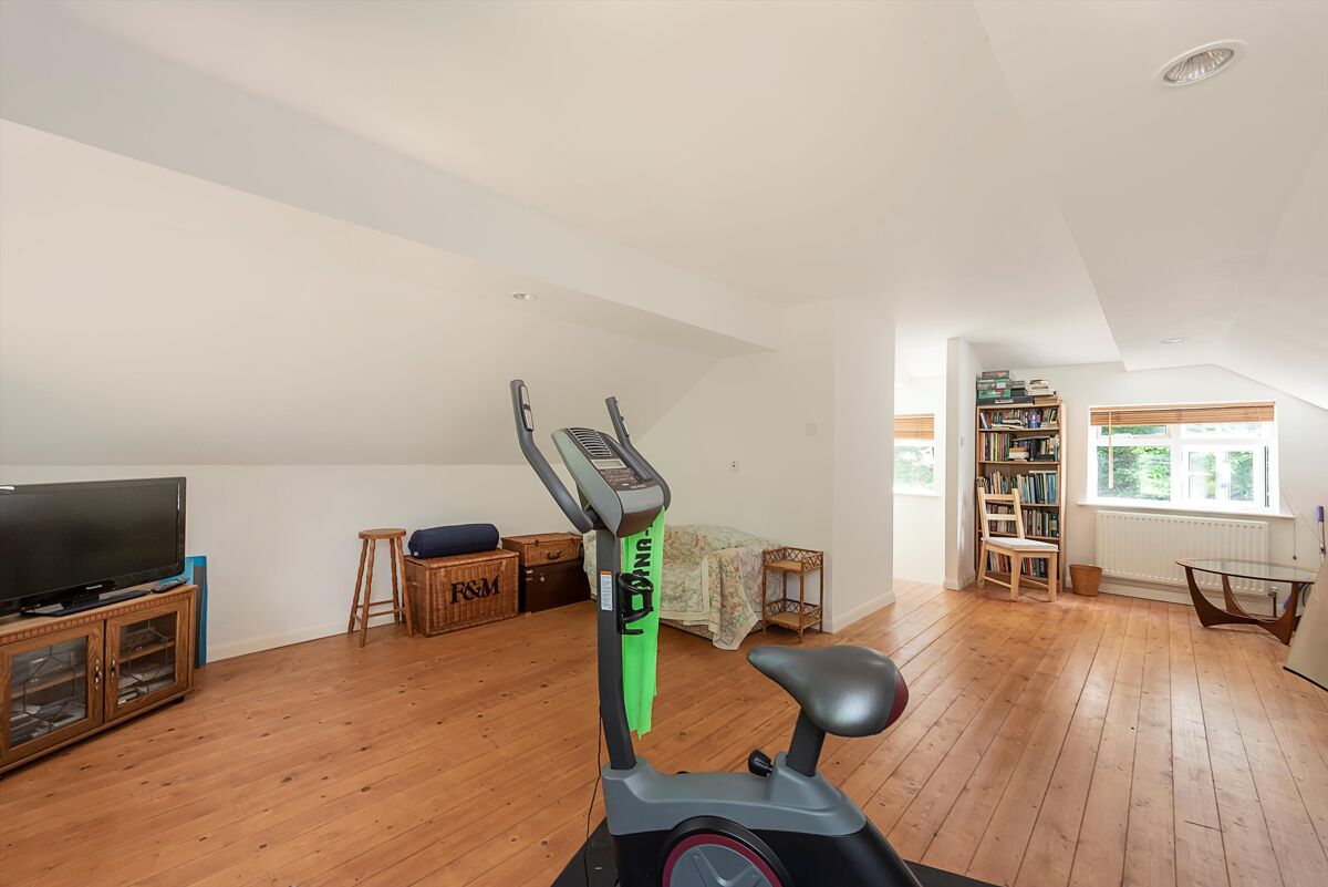 house for sale in Stoney Lane, Bovingdon, Hertfordshire, HP3 ...