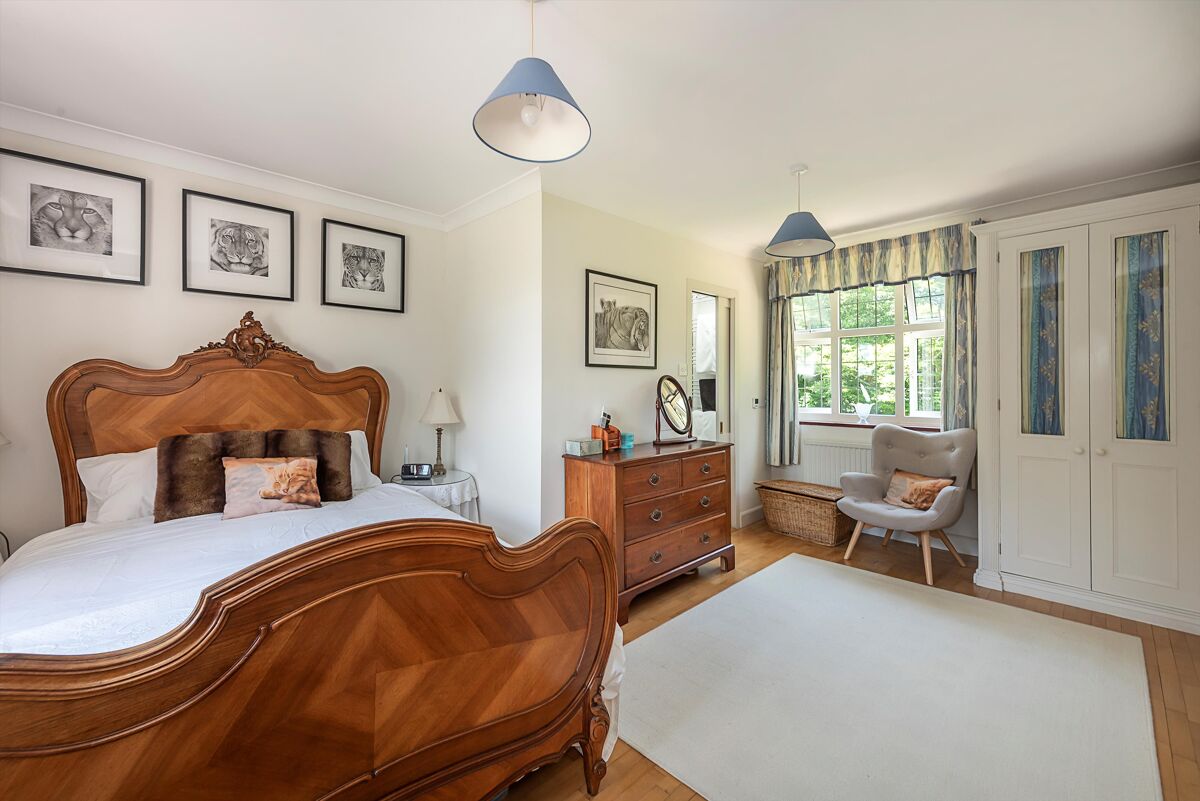 house for sale in Stoney Lane, Bovingdon, Hertfordshire, HP3 ...