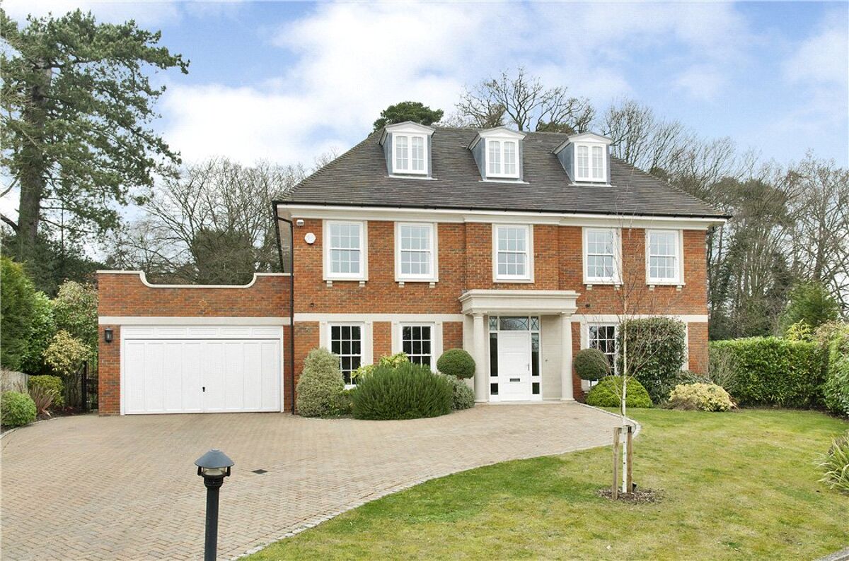 house for sale in Davidge Place, Knotty Green, Beaconsfield ...