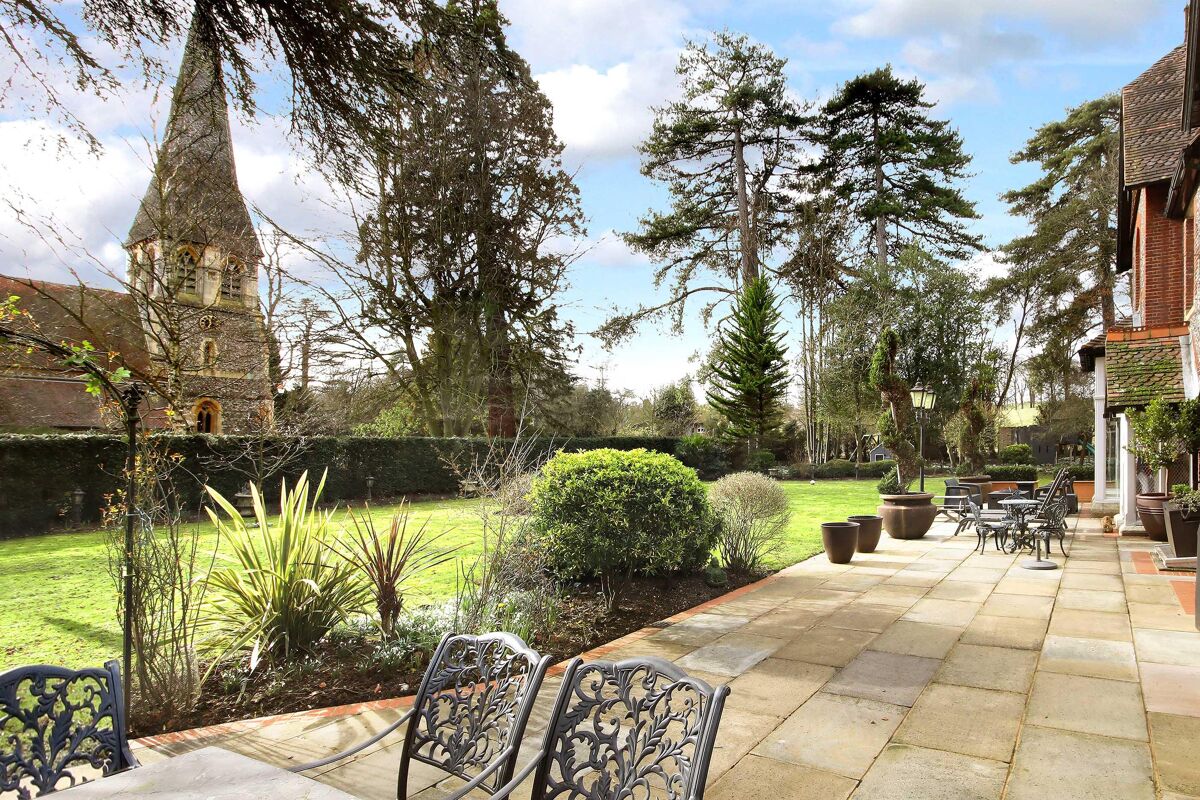 house for sale in Langleybury, Kings Langley, Hertfordshire, WD4 ...