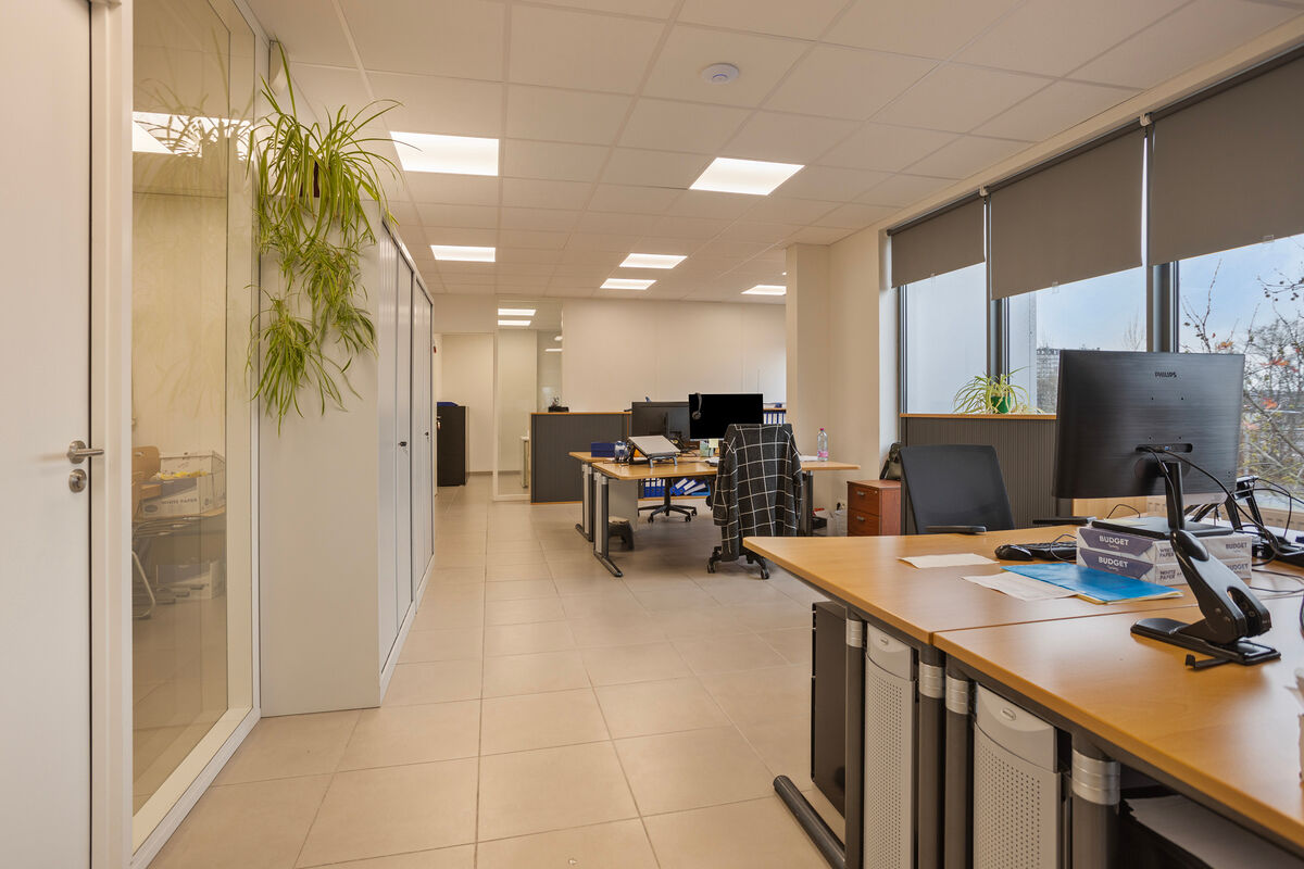 Industrial to rent in Noordersingel 9/17, 2140 Antwerpen - be6803347 ...
