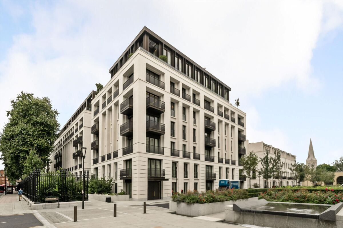 Flat To Rent In Mulberry Square Chelsea Barracks Belgravia London