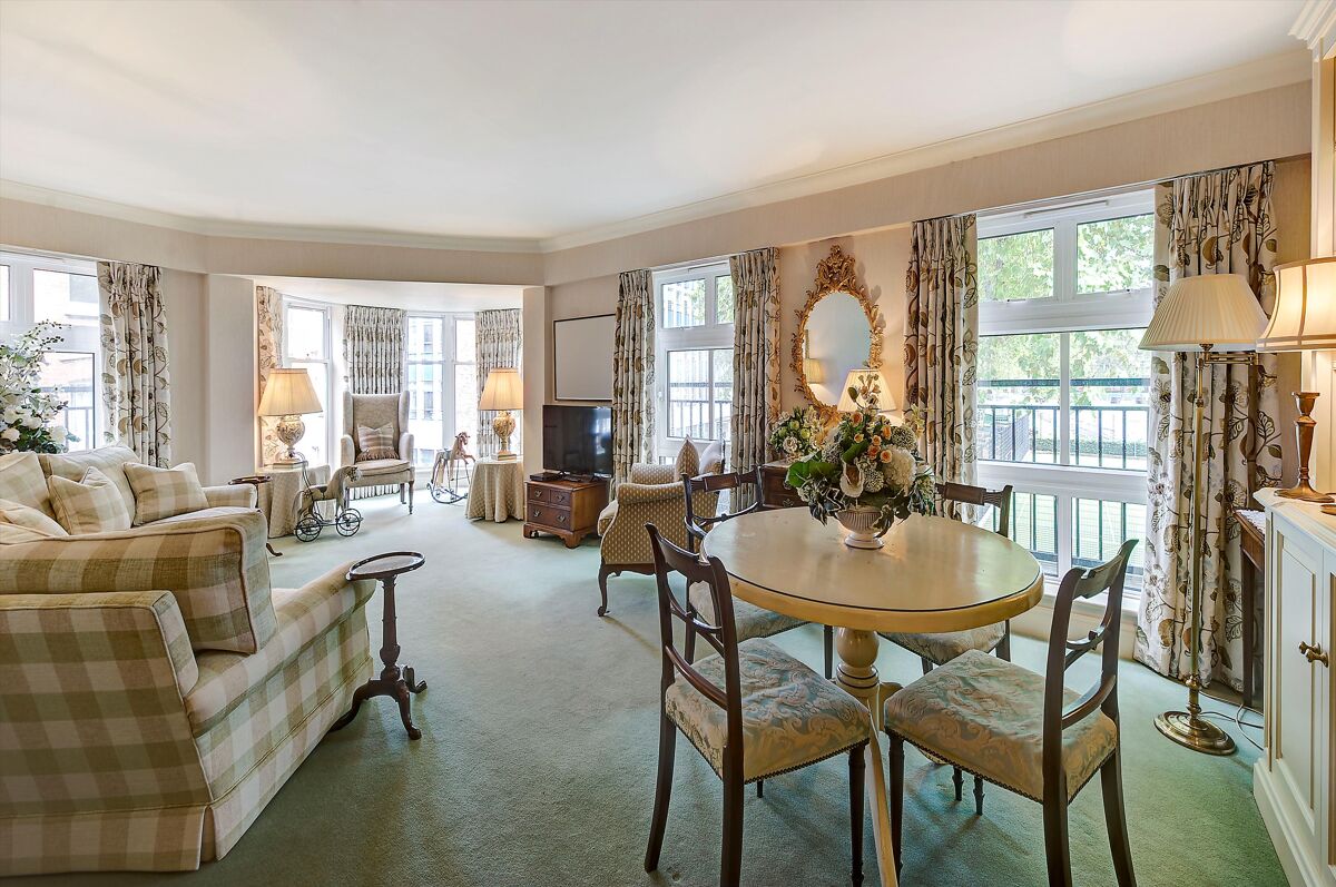 flat for sale in Vincent Square, London, SW1P - BGV012202109 | Knight Frank