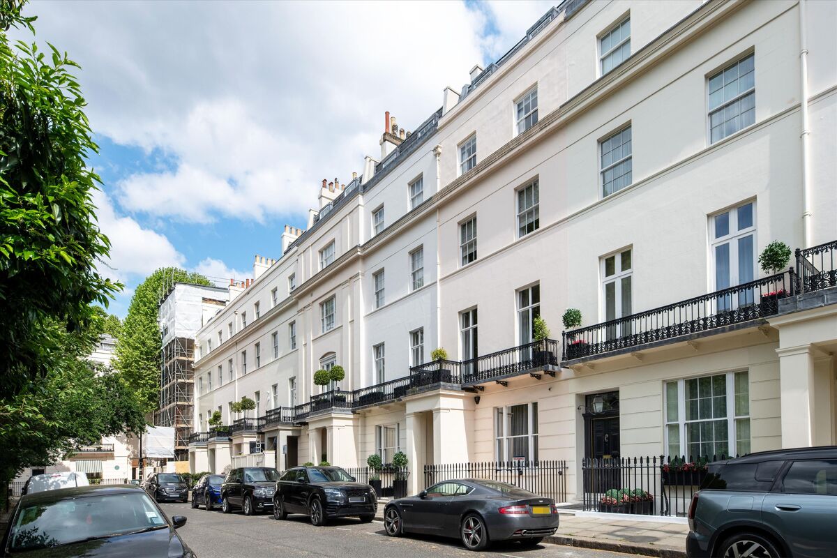 house for sale in Chester Square, Belgravia SW1W 9DU and 69 Ebury Mews ...