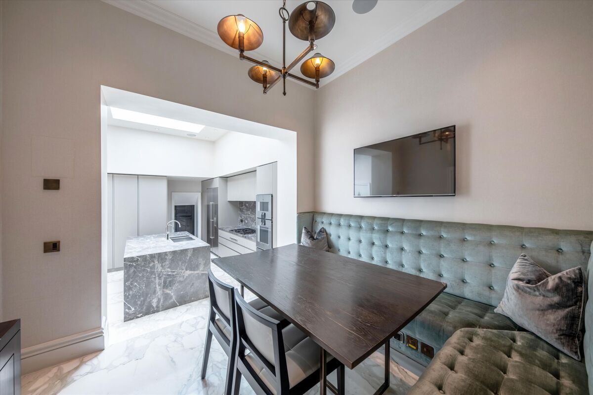 house for sale in Chester Square, Belgravia SW1W 9DU and 69 Ebury Mews ...