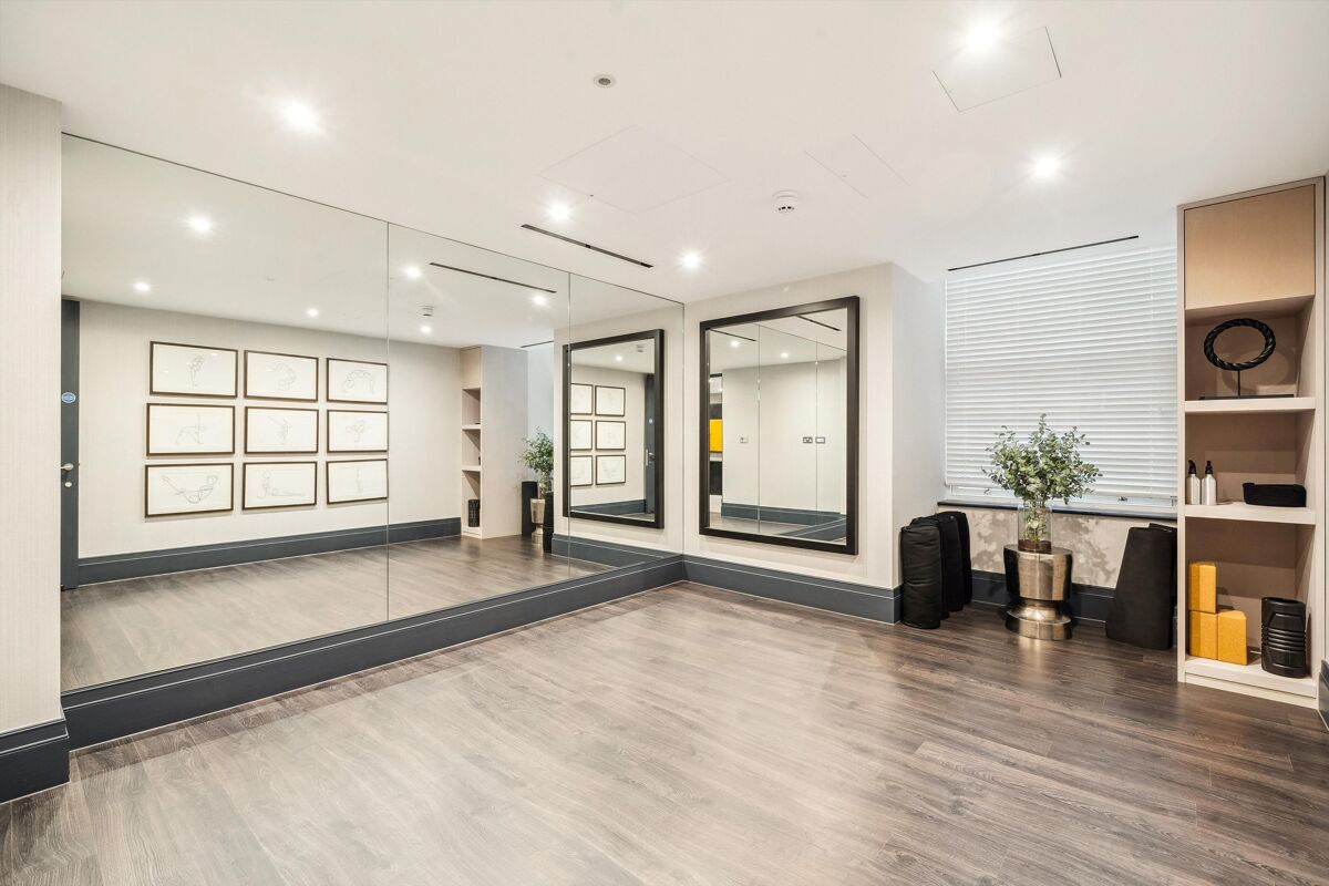 flat for sale in 35 Old Queen Street, London, SW1H - bgv012512046 ...