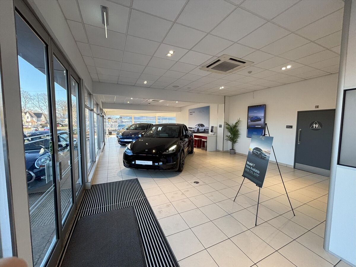 Tesla Birmingham Road, Stratford-upon-Avon, Warwickshire, CV37 | Knight ...