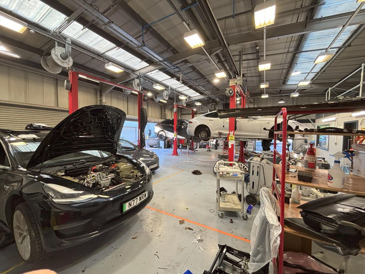 Tesla Birmingham Road, Stratford-upon-Avon, Warwickshire, CV37 | Knight ...